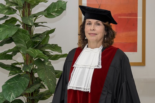 prof.ssa Elisabetta Bonvino - Università Roma Tre